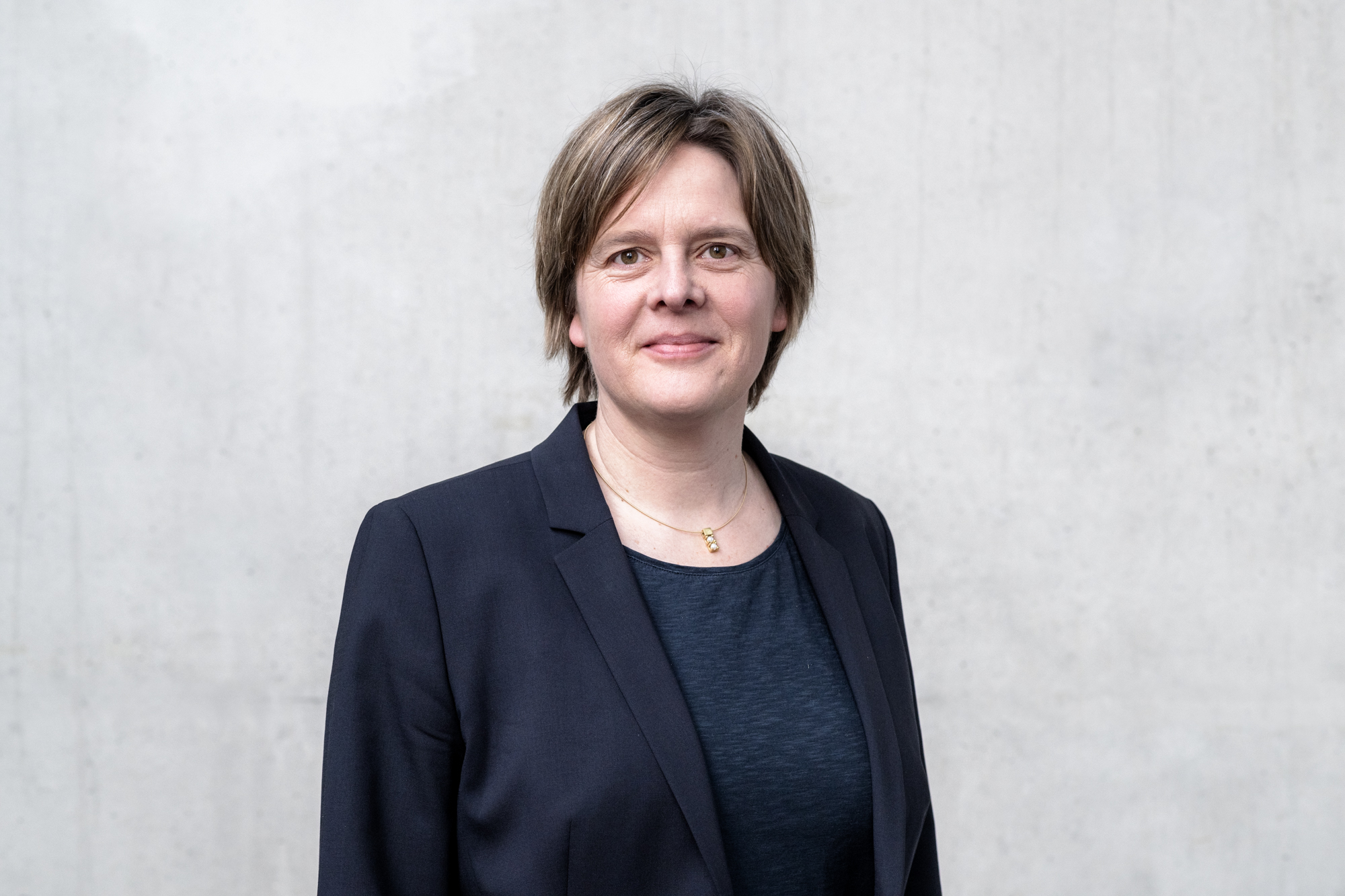 PD Dr. med. Anne C. Regierer - DRFZ